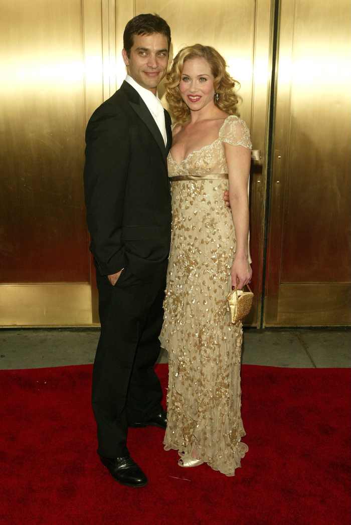 Christina Applegate Knew Johnathon Schaech Marriage Wouldn’t Last at ...