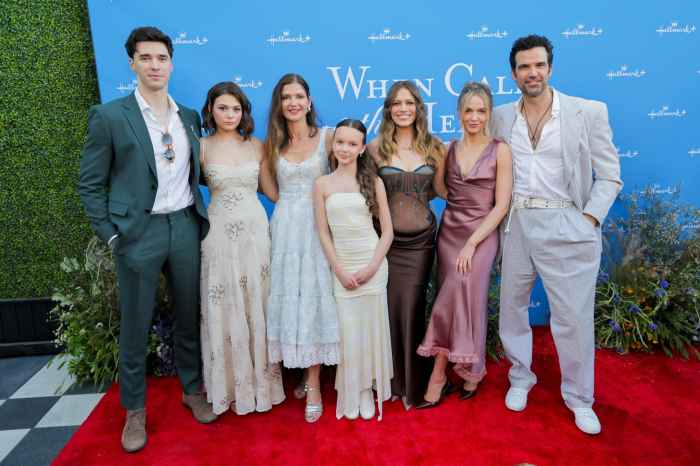 Benjamin Ayres on Hope Valley Romance With Bethany Joy Lenz
