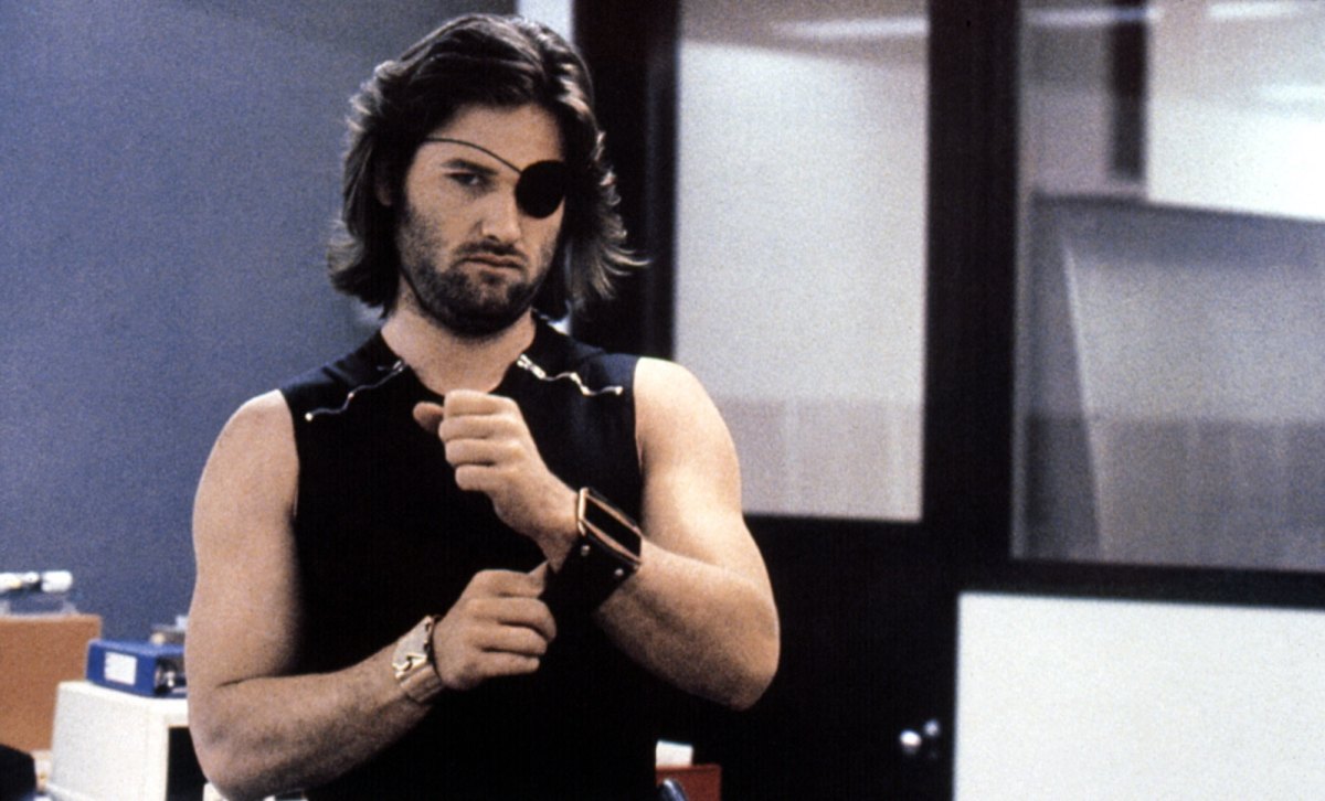 25 Fun Facts About Kurt Russell: Goldie Hawn, UFOs and More