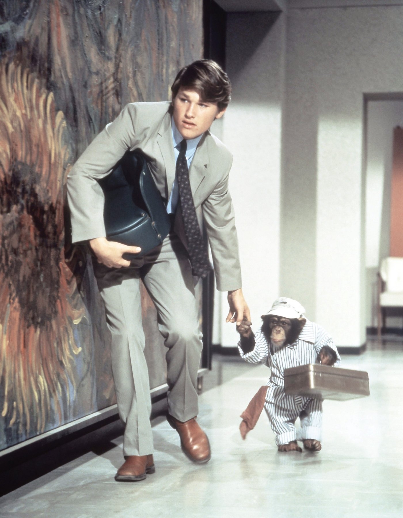 25 Fun Facts About Kurt Russell: Goldie Hawn, UFOs and More