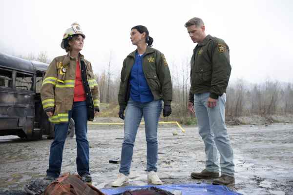 Sheriff Country Showrunner on Secret Mom Twist, Cast Changes