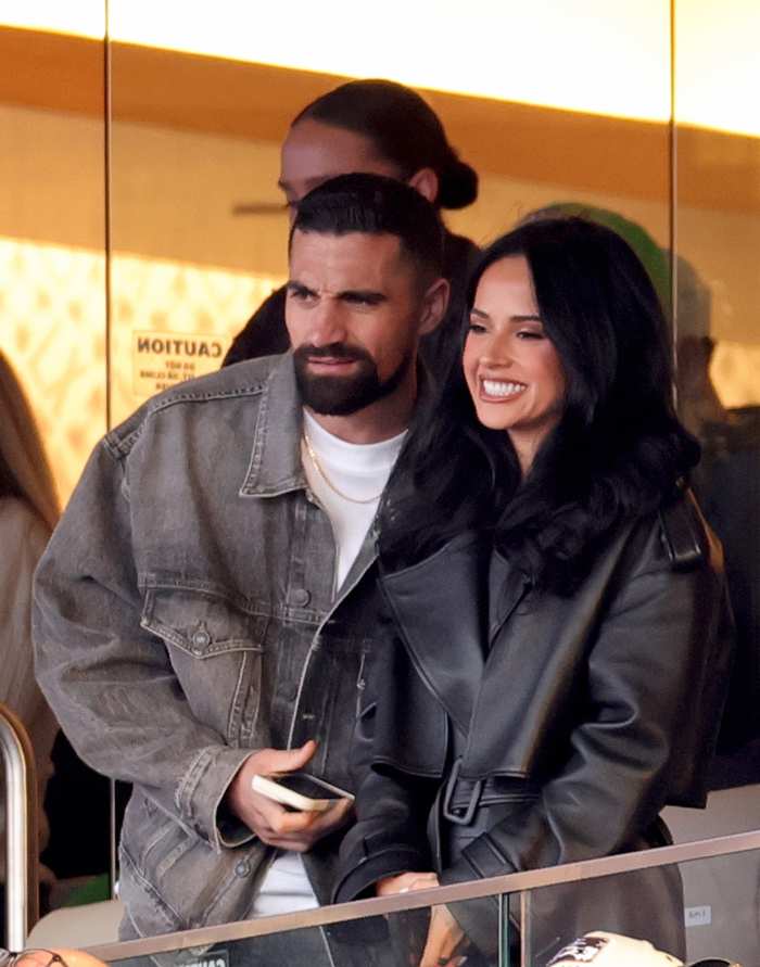 Becky G actualiza su situación con Sebastian Lletget tras infidelidad