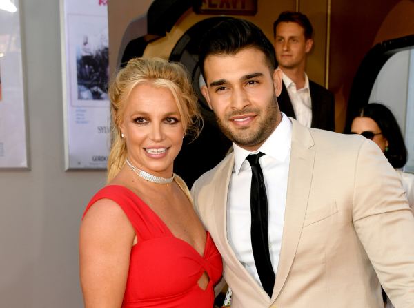 Sam Asghari Reacts After Ex Britney Spears Enters Rehab