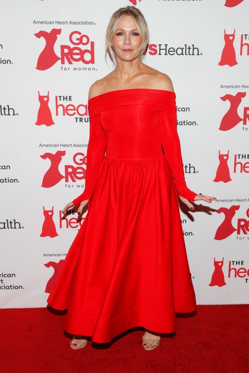 Jennie Garth Drank and Took Pills Amid Peter Facinelli Split