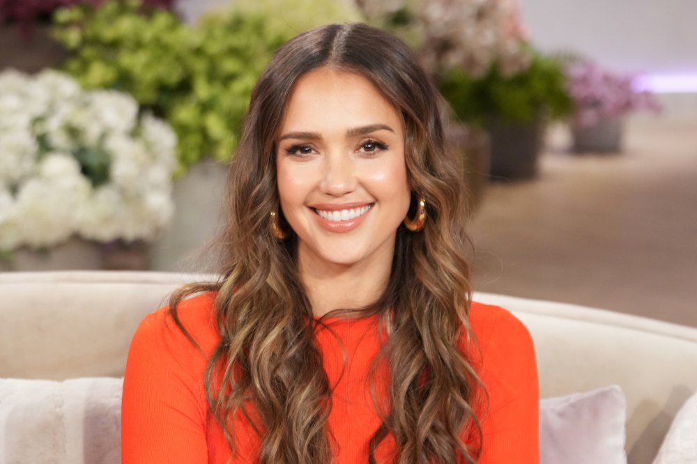Jessica Alba's $23 Moisturizer Makes Skin Feel 'Youthful,' Per Fans