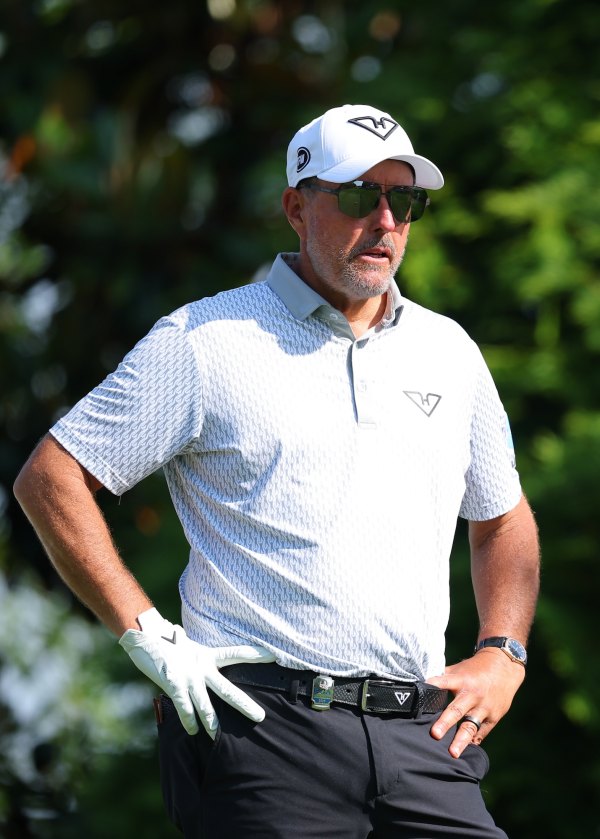 Why Phil Mickelson Abruptly Pulled Out of 2026 Masters