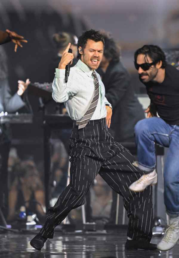 Must-See Summer 2026 Tours: Ariana Grande, Harry Styles, More