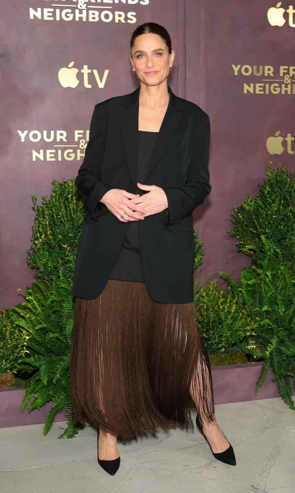 Amanda Peet Offers Update After Breast Cancer Diagnosis