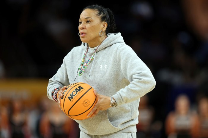 South Carolina's Dawn Staley Breaks Silence On Geno Auriemma Drama