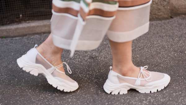 Mary Jane Sneakers Are the Cool-Girl Shoe Trend Taking Over Spring