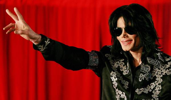 Prince Jackson se emociona con la película de Michael Jackson