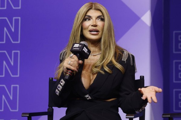 Teresa Giudice Teases Reunion With Melissa Gorga on RHONJ