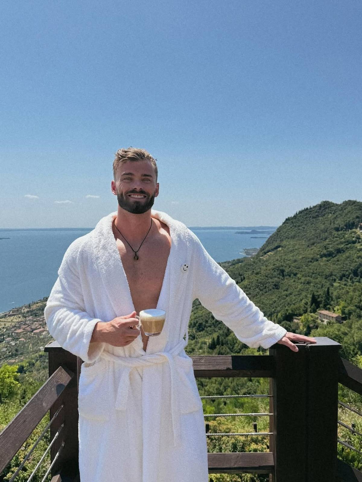 Bachelorette Suitor Says Taylor Frankie Paul Didn’t Storm Off