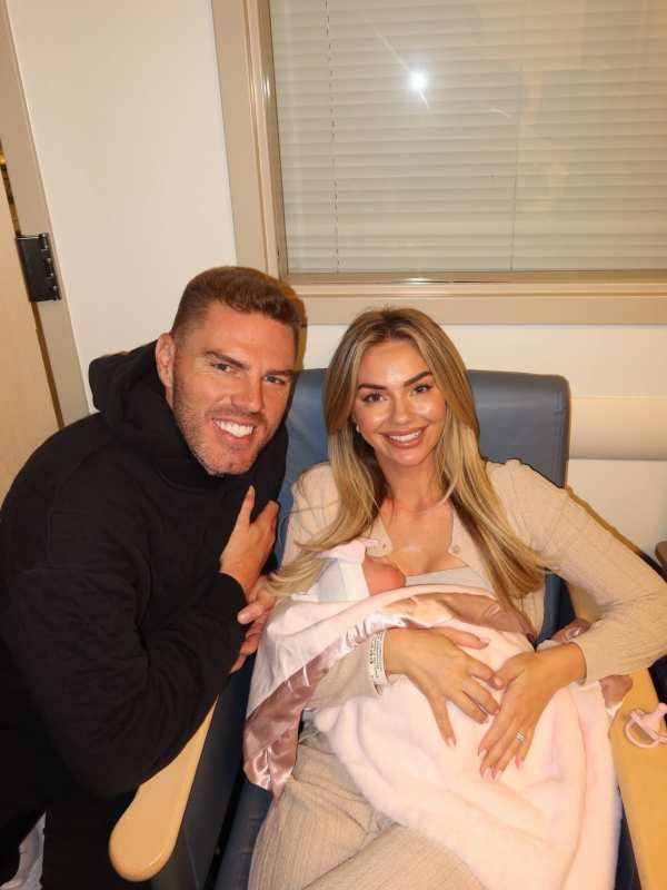 Freddie Freeman, Wife Chelsea Welcome 4th Baby Via Surrogate
