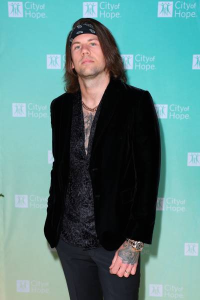 Who Is Caleb Shomo? What to Know About the Beartooth Singer