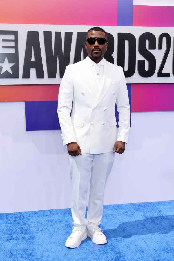 Supa Hot Fire Knocks Out Ray J in Las Vegas Boxing Match