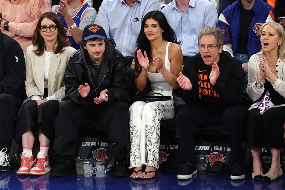 Tina Fey Reacts to Timothee Chalamet Manspreading at Knicks