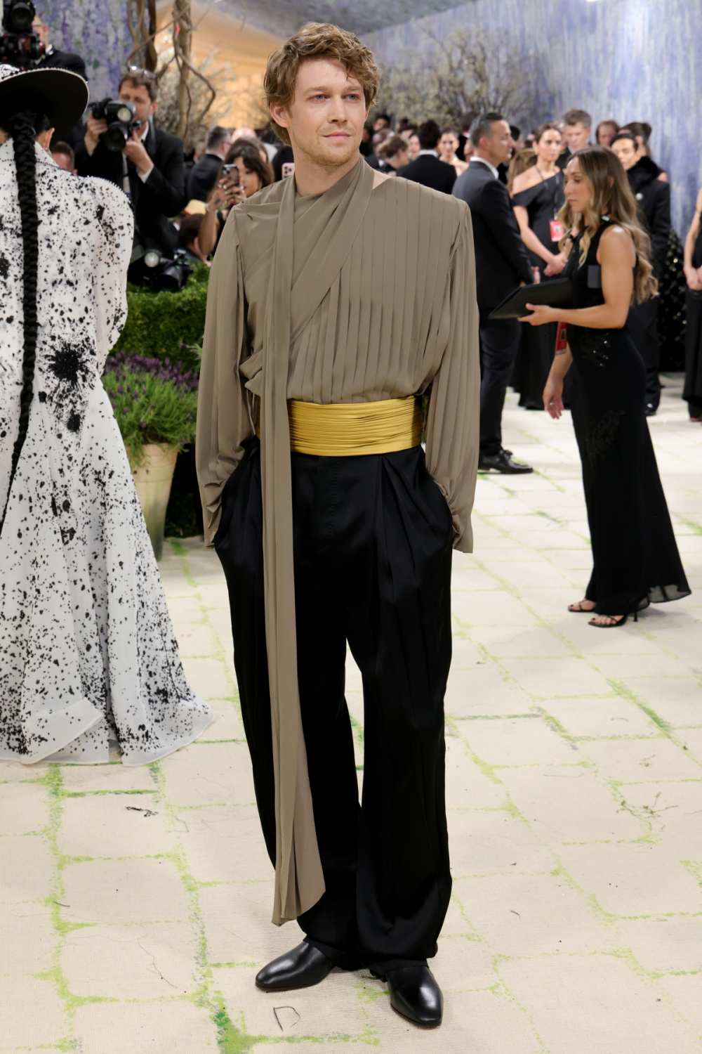 Joe Alwyn Takes Fashion Risk On Met Gala 2026 Red Carpet