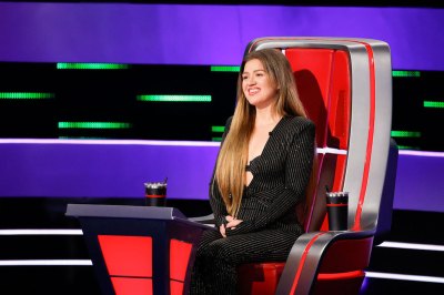 Kelly Clarkson Sets The Voice Return for Season 30