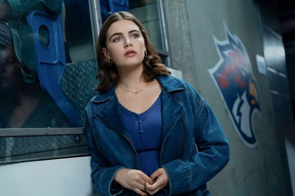 How Old Is the Off Campus Cast? Ages Revealed Amid Discourse