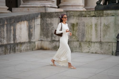 17 Elevated Amazon Flip-Flops 'It' Girls Are Wearing This Summer