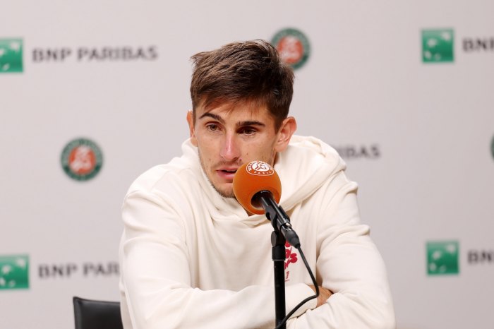 French Open Shocker: Matteo Arnaldi Withdraws From Semis