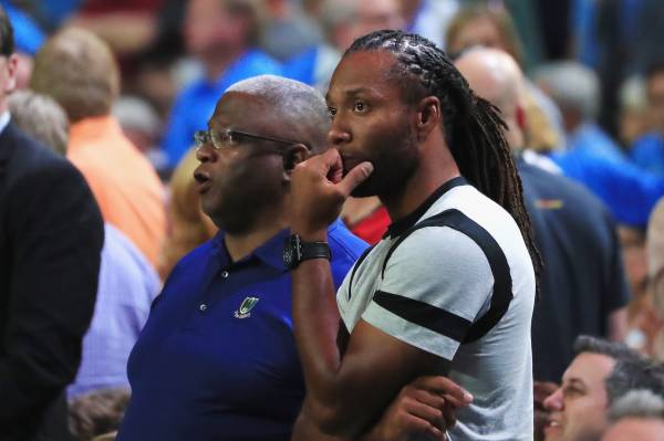 Larry Fitzgerald Writes Emotional Letter After Father’s Death