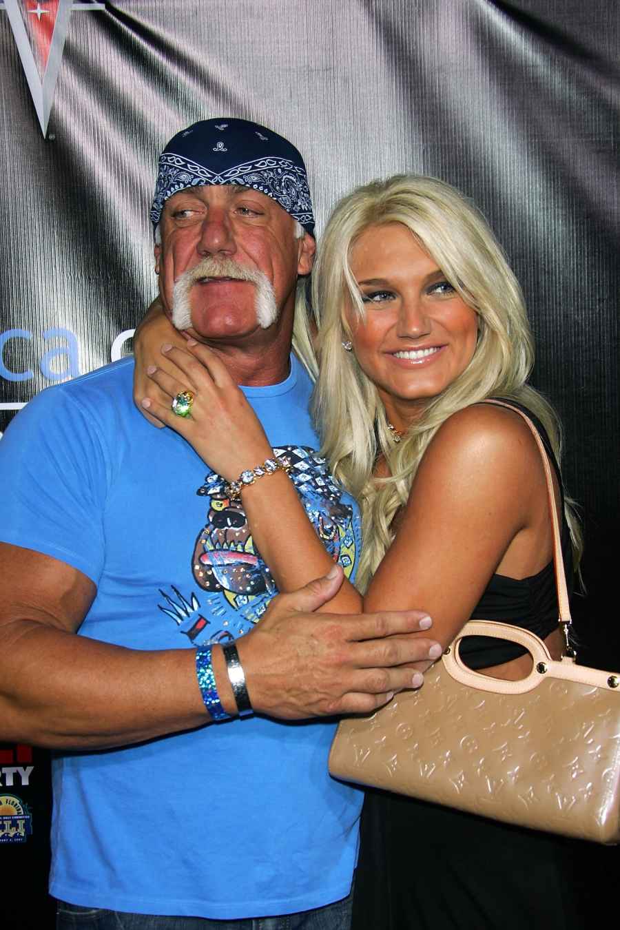 Brooke Hogan Bashes Police After Hulk Hogan's Death Report