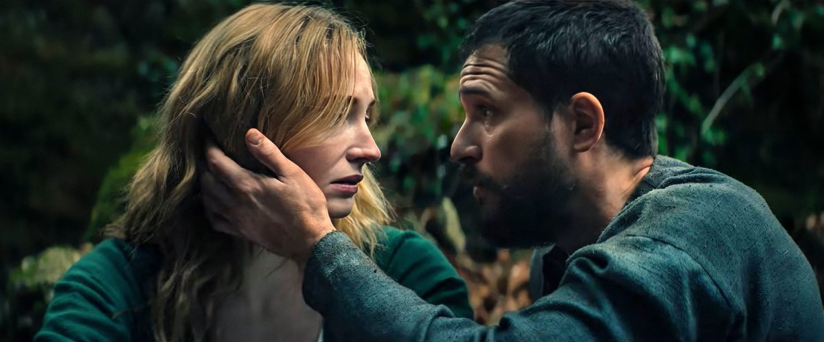 Kit Harington Talks Gross Movie Sex Scene With Sophie Turner