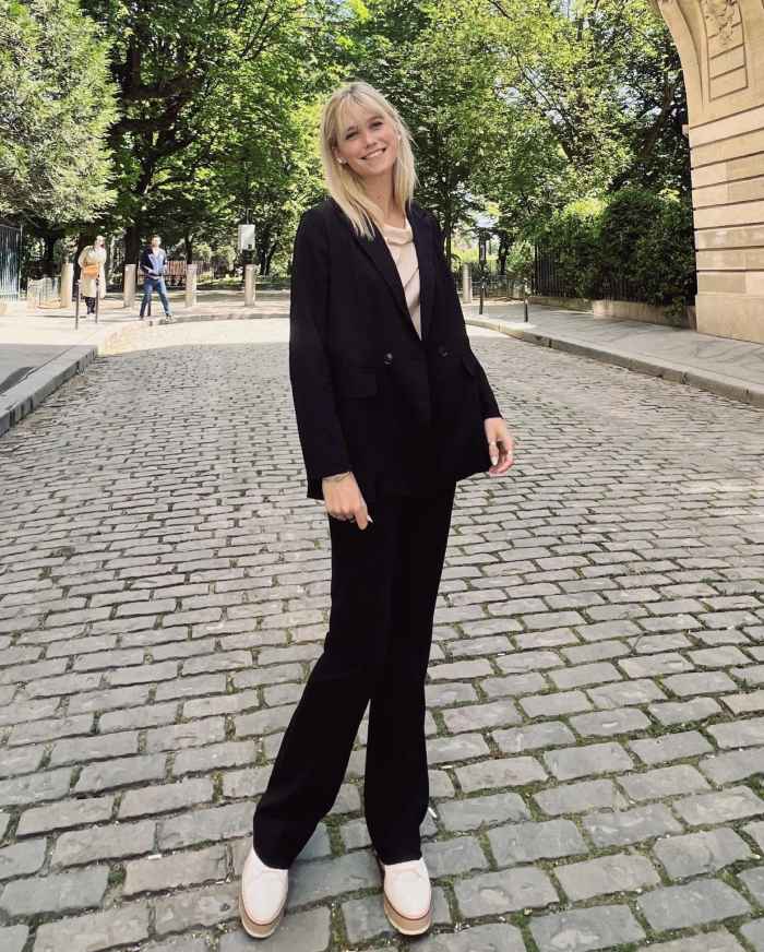 Robert Irwin Dating Wildlife Photographer Ashleigh Scully