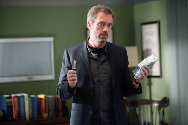 Hugh Laurie Apologizes for 'Drunk' Clash With House Critic