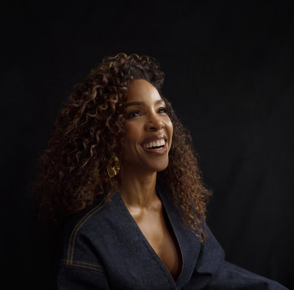 Kelly Rowland Teases New Music After The Boy Is Mine Tour