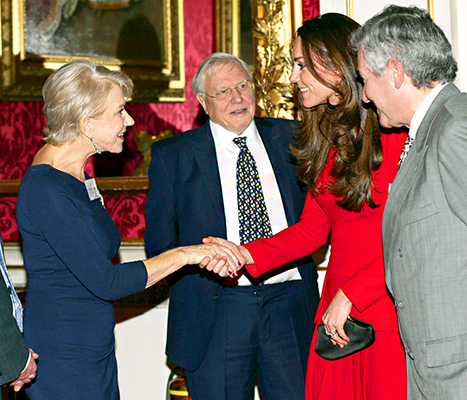 Kate Middleton, Queen Elizabeth II Host Stars at Buckingham Palace | Us ...
