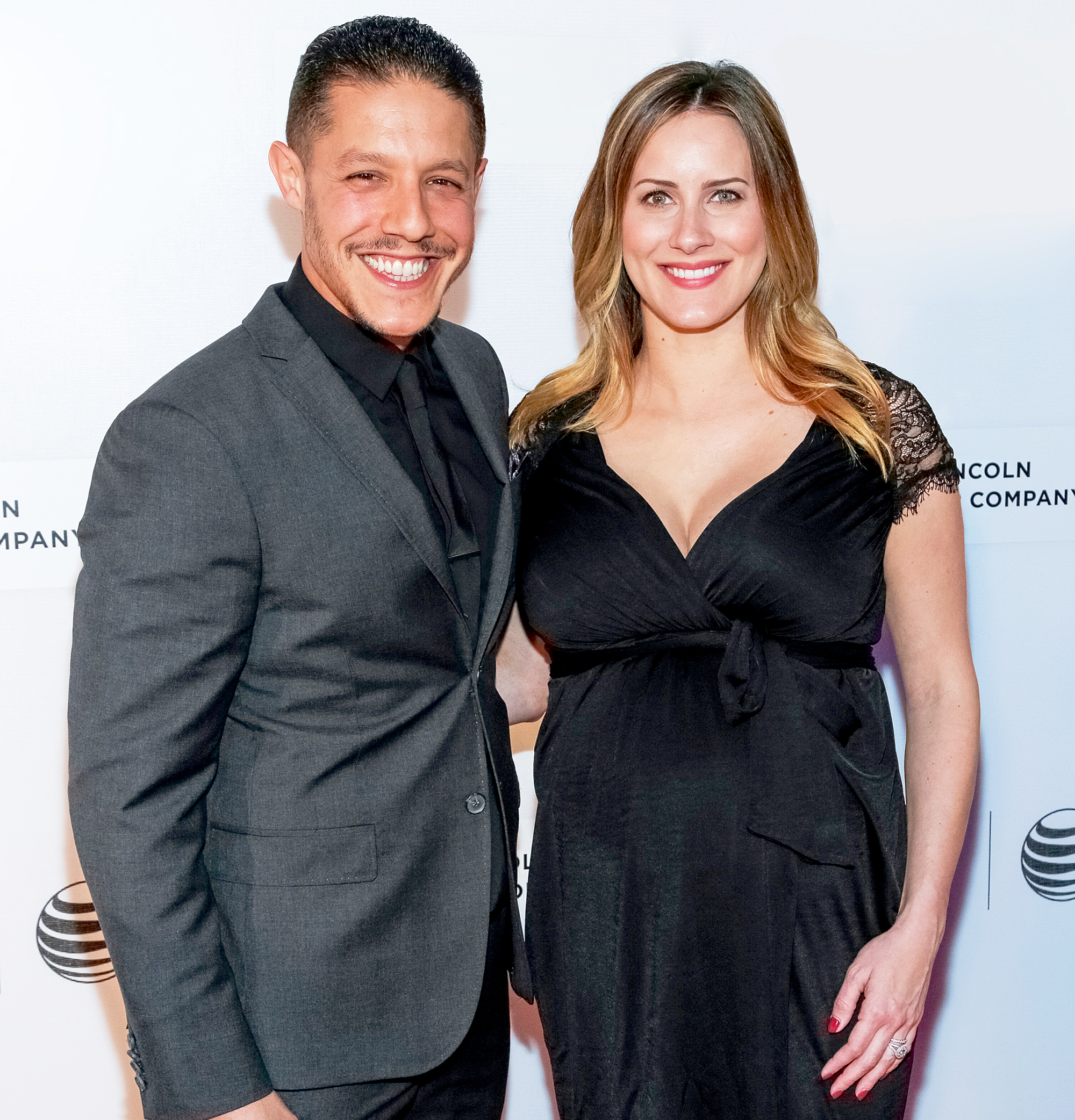 Theo Rossi Girlfriend