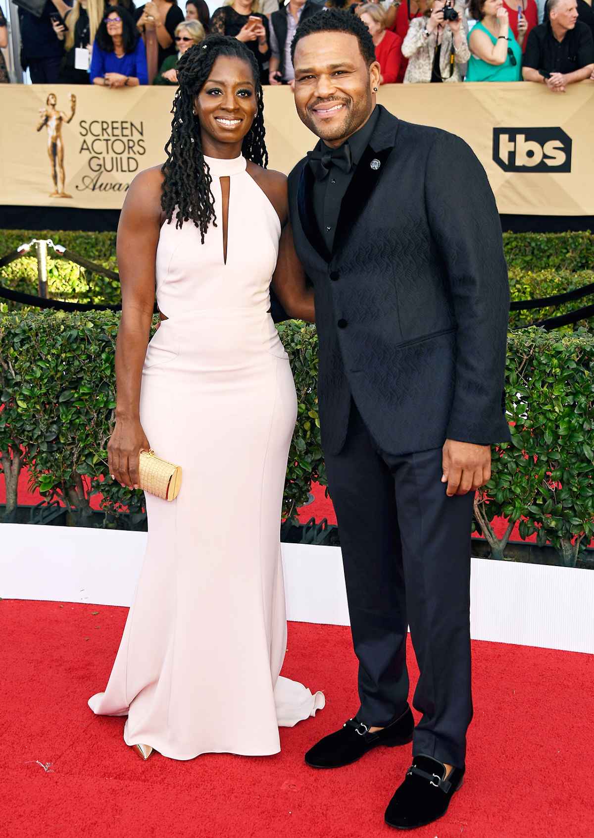 Anthony Anderson, Wife Attend 2017 SAG Awards After Calling Off Divorce ...