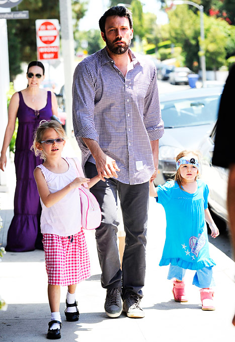 Aww! Ben Affleck Takes Daughters to Fashion Camp - Us Weekly