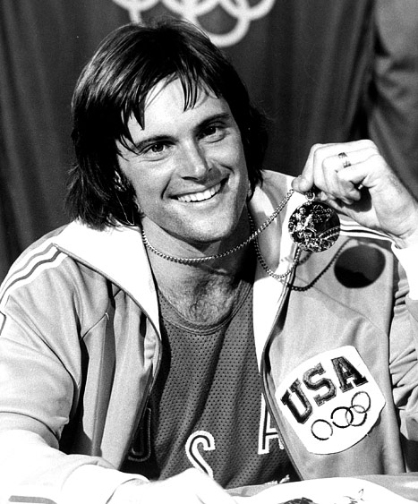 Flashback Friday: Bruce Jenner Wins Gold Medal at 1976 Olympic Games ...