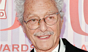 Allan Arbus Dead: M*A*S*H Actor Dies at 95 - Us Weekly