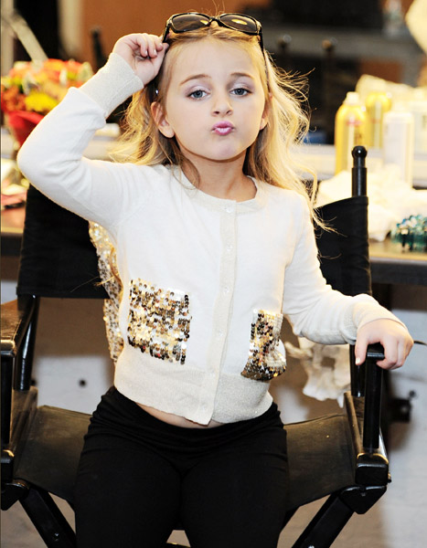 Toddlers & Tiaras Star Isabella Barrett Is a Millionaire at Age 6 - Us ...