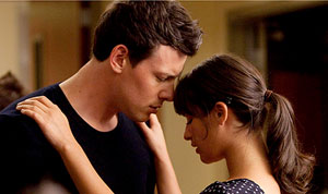 Lea Michele Covers Bob Dylan Song for Glee's Cory Monteith Tribute