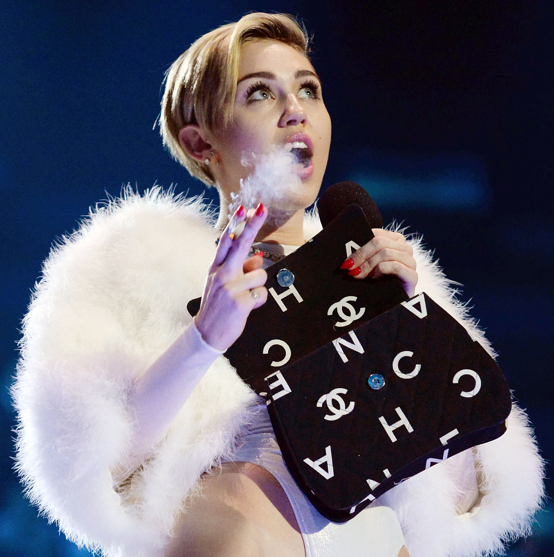 Miley Cyrus Confirms Pot-Smoking at EMAs, Thought It'd Be "Funny"