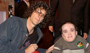 Howard Stern Honors Eric the Actor With Weekend Howard 101 Tribute