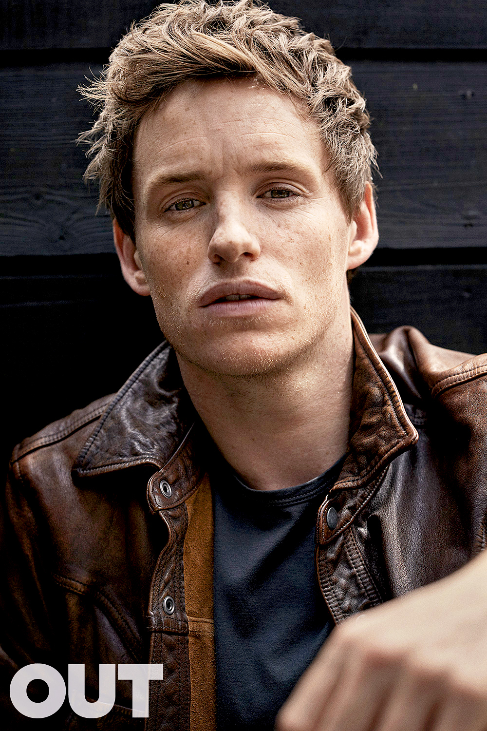 Eddie Redmayne Talks Transgender Role: "People See a Femininity in Me"