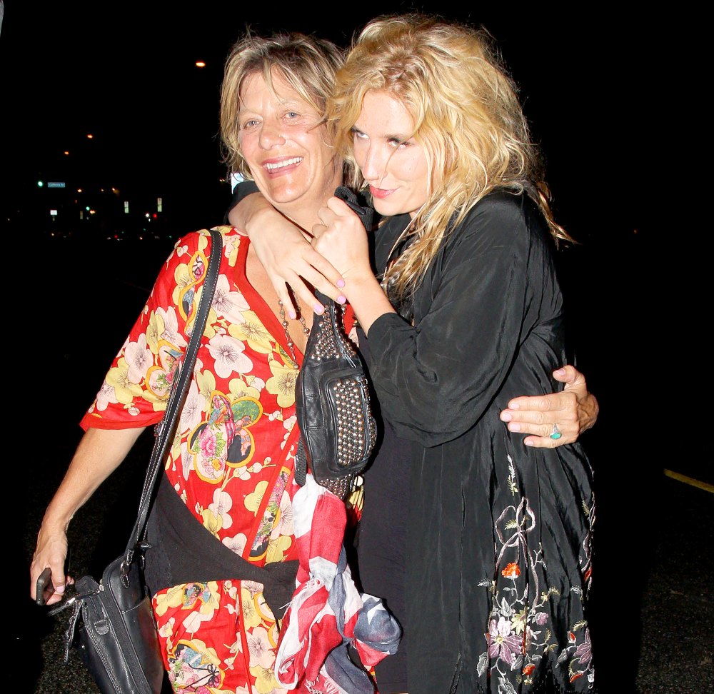 Kesha’s Mom Says Her Daughter Was Dr. Luke’s ‘Prisoner’