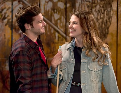 5 Reasons Younger Is the Sexiest New Show You Should Be Watching!