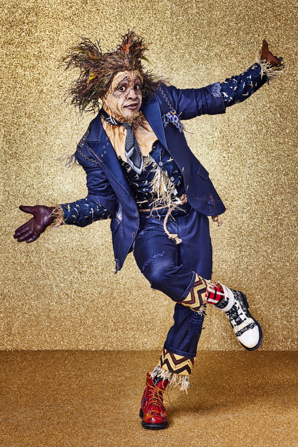 Ne-Yo Is the Coolest Tin Man Ever, Plus More Pics of The Wiz Foursome