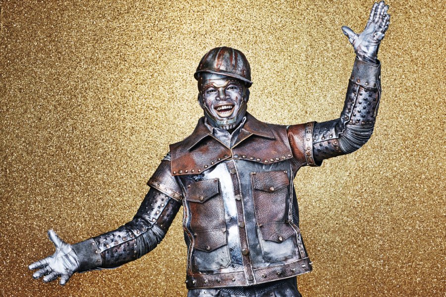 Ne-Yo Is the Coolest Tin Man Ever, Plus More Pics of The Wiz Foursome