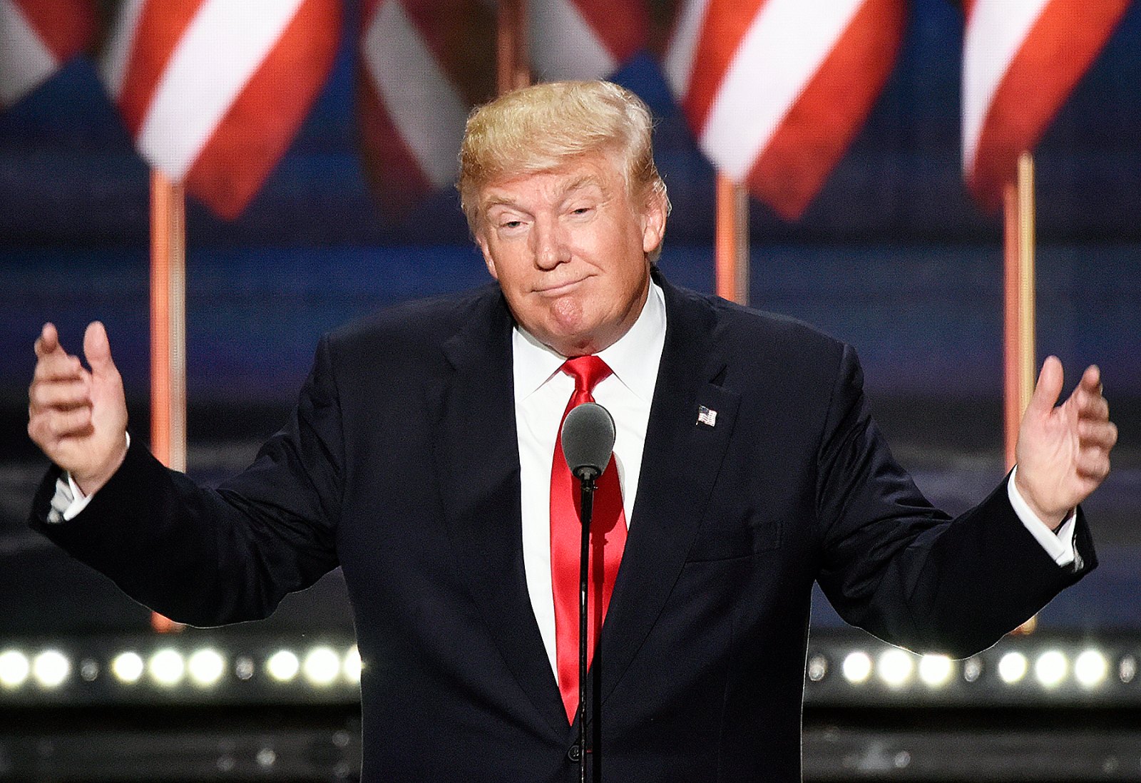 Donald Trump Performed ‘Green Acres’ Spoof at 2006 Emmys