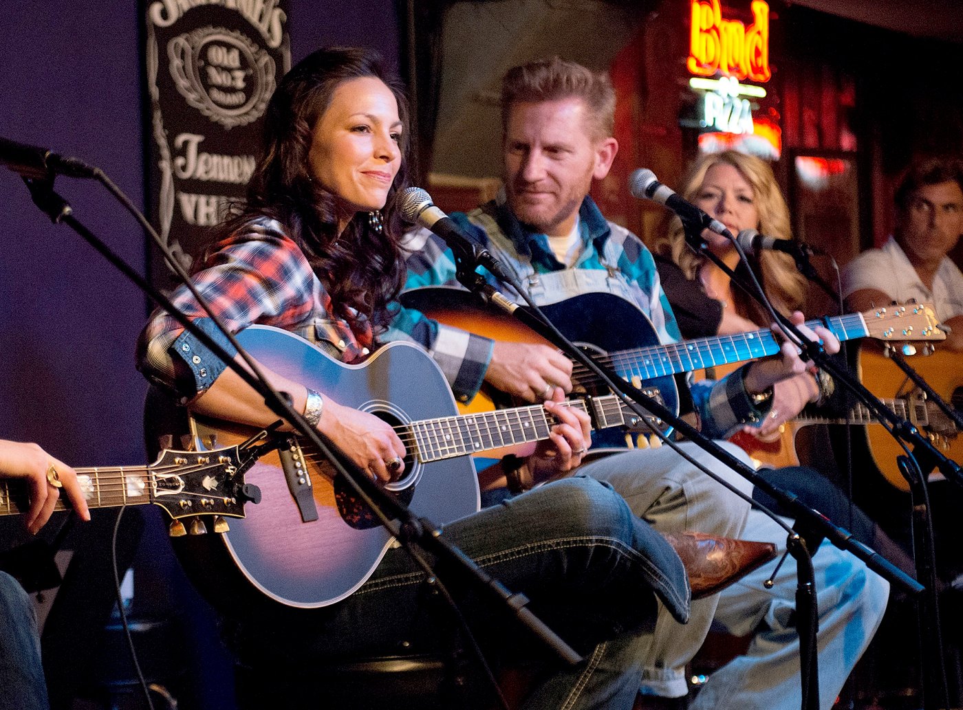 Rory Feek Gives First Interview After Wife Joey's Death