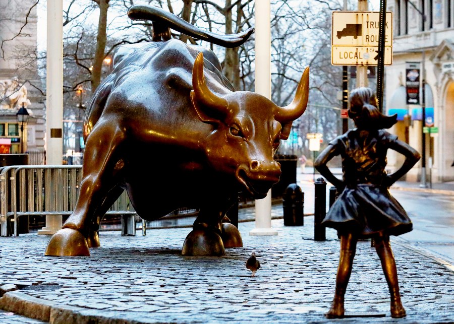New ‘Fearless Girl’ Statue Stares Down Wall Street’s Iconic Bull